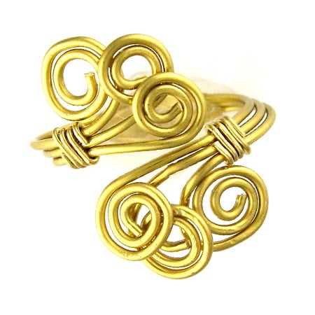 Gold-Swirly-Wire-Ring | Slinky Lynnx Chic